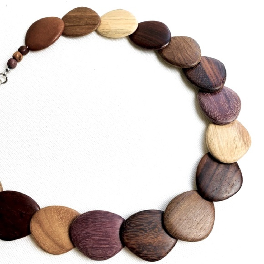 Costa Rican Exotic Wood Boho 20” Polished Necklace - Gem